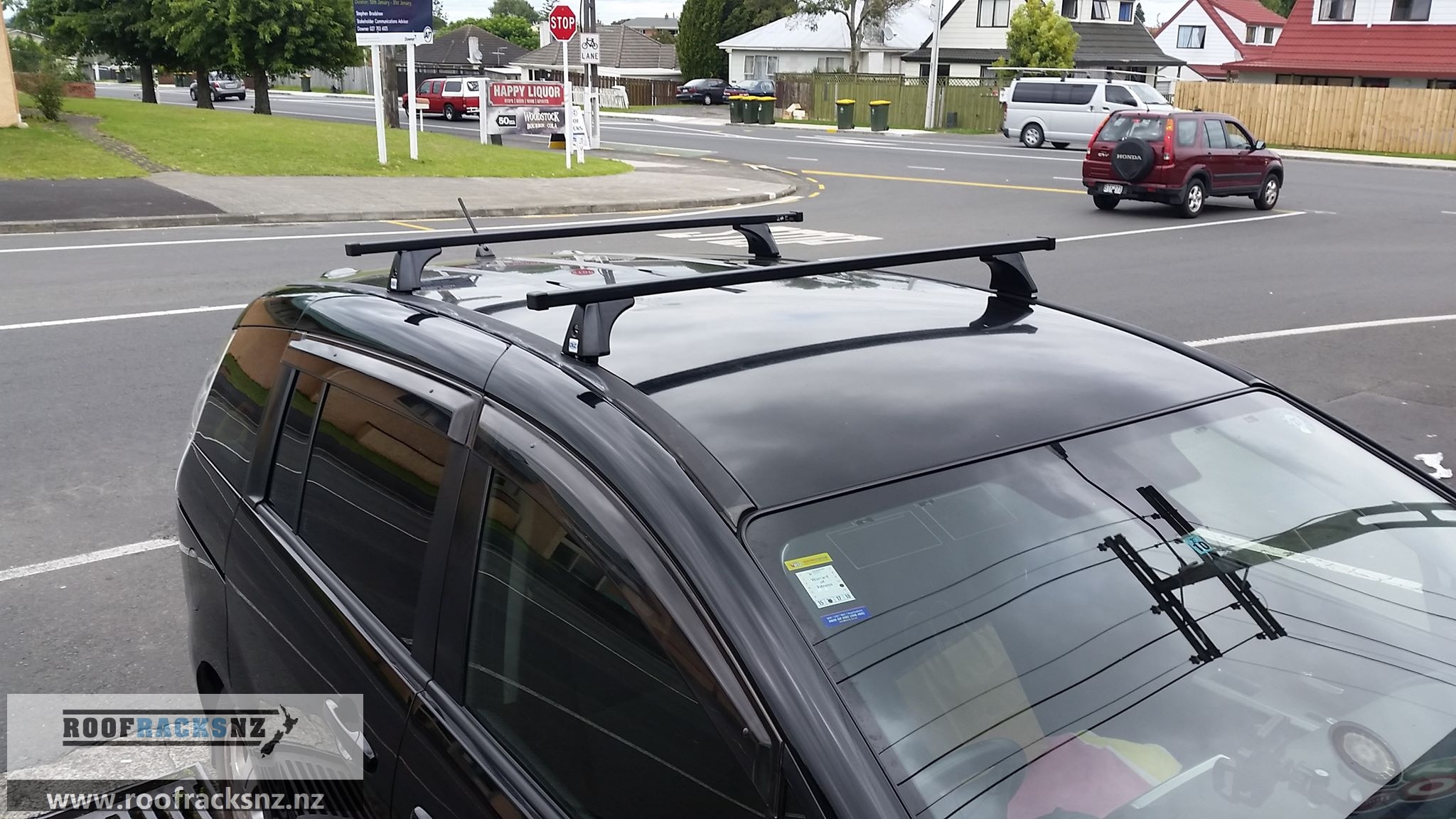 CRUZ Square Bar Roof Rack - Roof Racks NZ Ltd