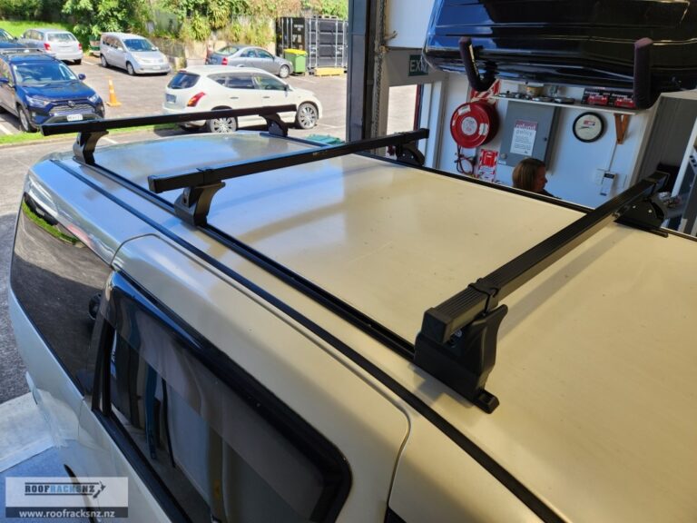 CRUZ Commercial Square Roof Racks - Trackmount - 3 Bars - Roof Racks NZ Ltd